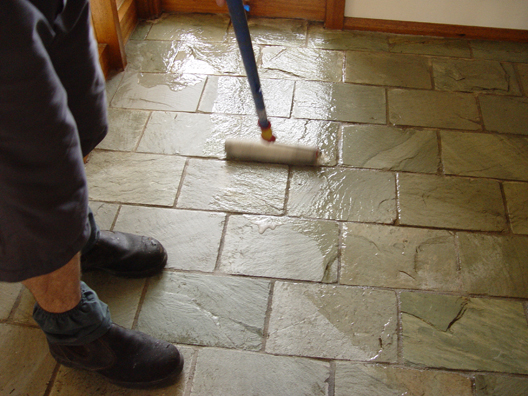 Sealing natural stone